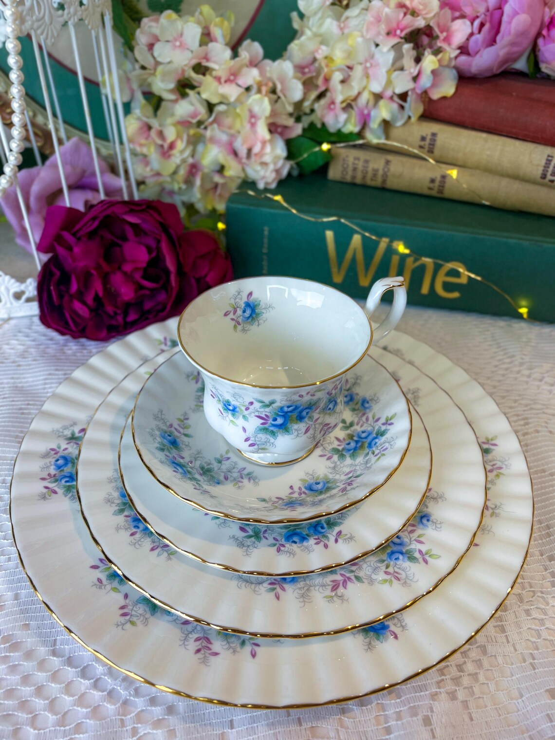 RARE Vintage Royal Albert Blue Blossom 5 Piece Dinner Place Setting in ...