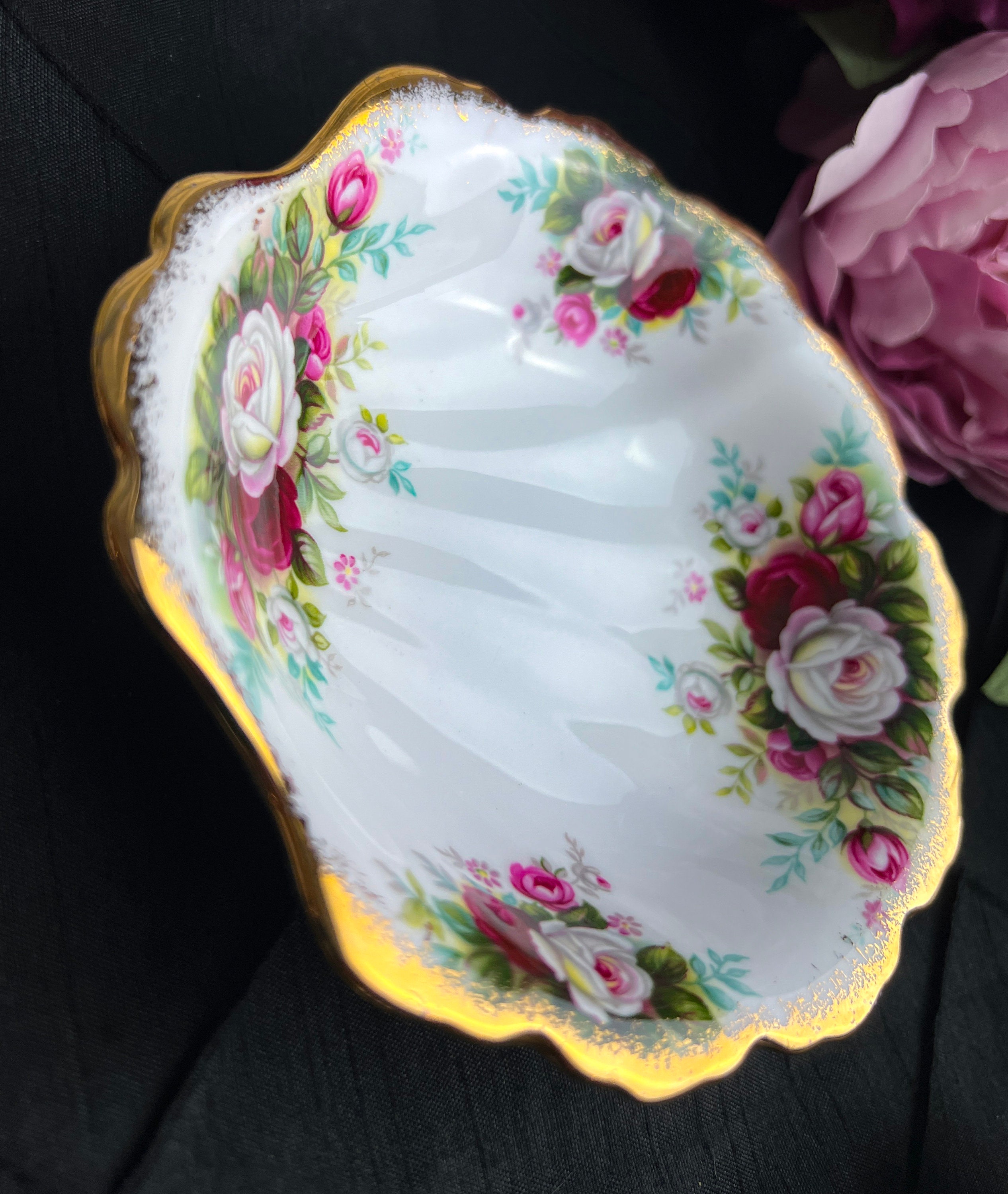 Vintage Royal Albert Celebration Sweet Meat Dishes, Shell Shape ...