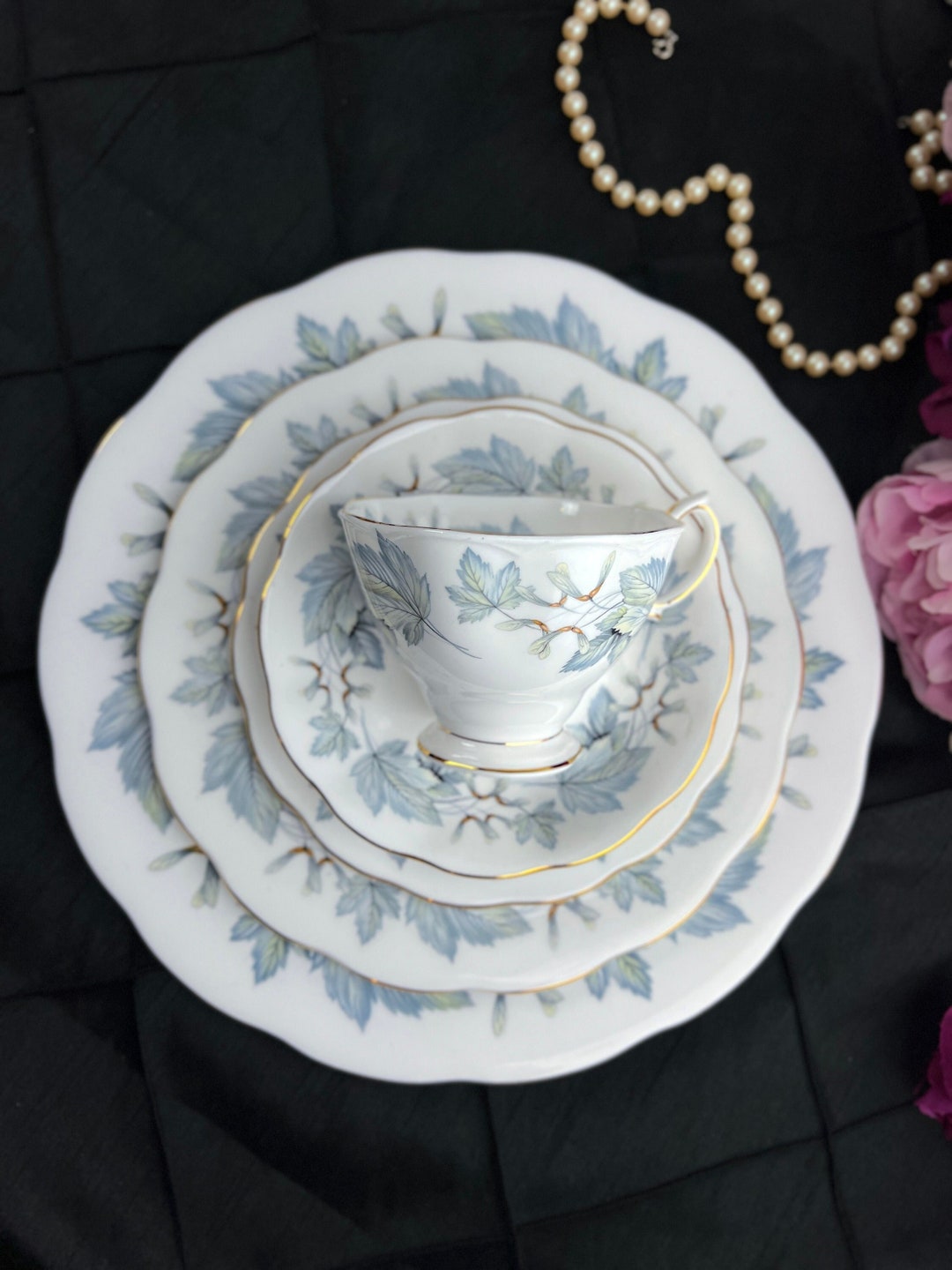 20 Piece Dinnerware Set Vintage Royal Albert Silver Maple, 5 Place ...