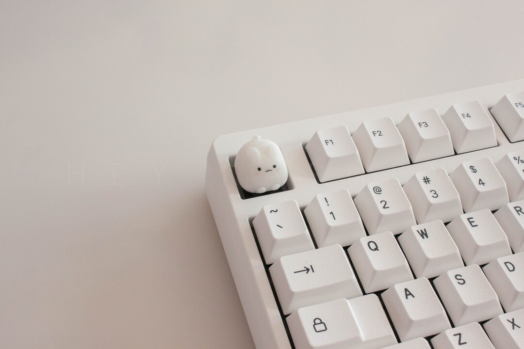 Strawberry Bunny Keycap Handmade Keycaps Mechanical Keyboard Cute Gifts ...