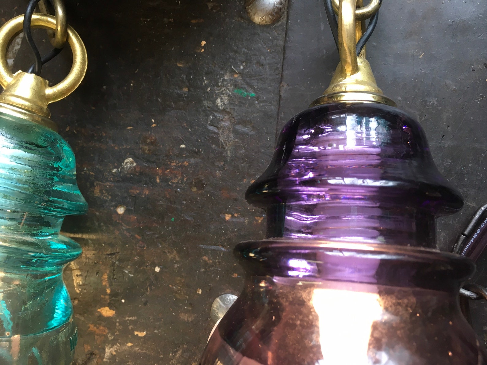 Glass Insulator/ Barn Pulley Accent Lamp - Etsy
