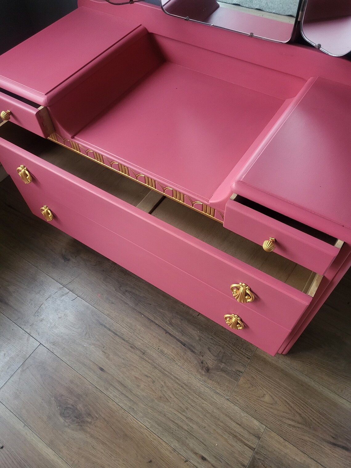 Harris Lebus Vinage Dresser - Etsy