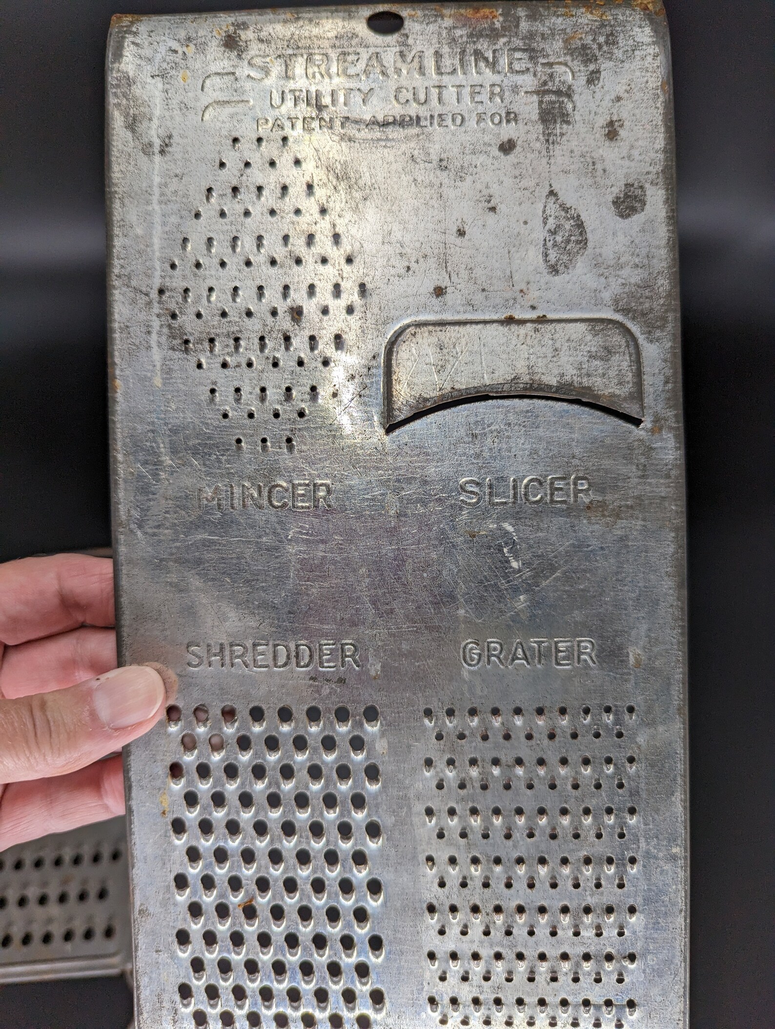 Vintage Pair of Kitchen Graters Streamline Utility Multi-cutter and ...