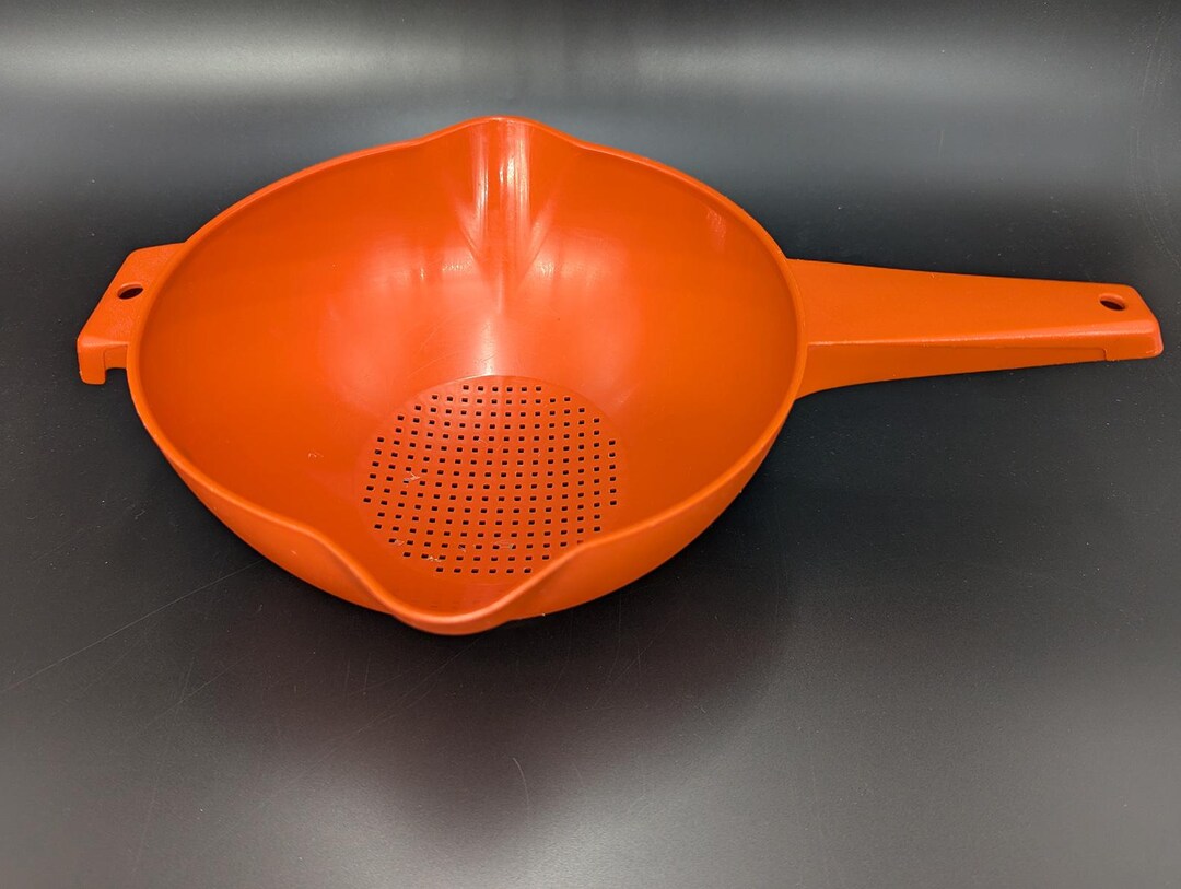 Vintage Large 2 Quart Tupperware Strainer With Pot Hook - V3550 - Etsy