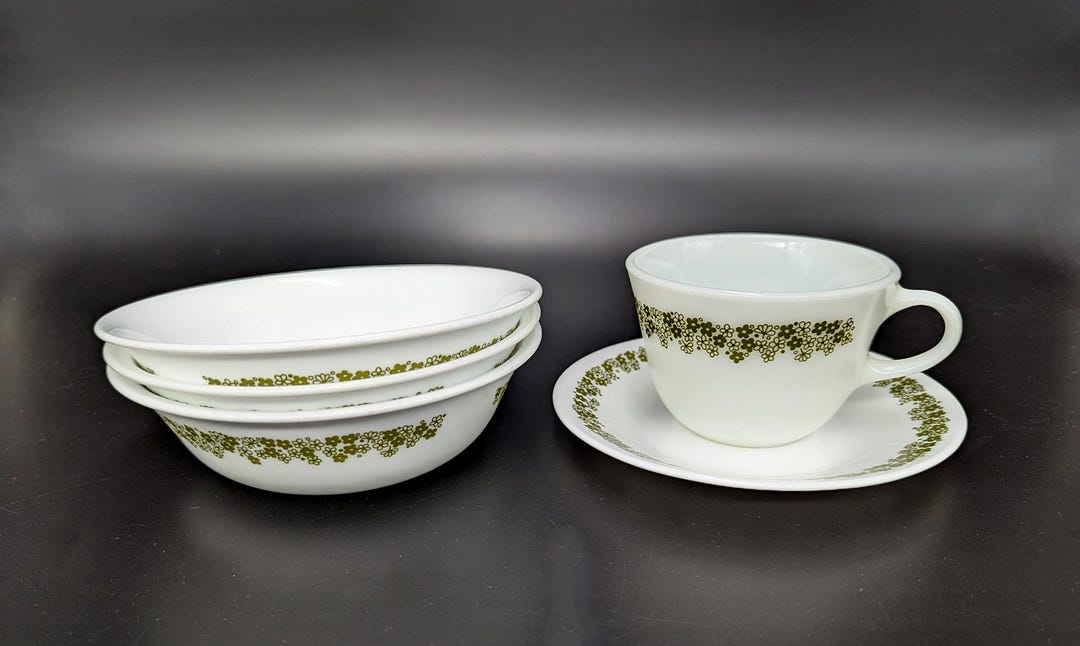 Vintage 1970s CORELLE Dishes 5 Pieces Includes Cup Saucer Bowls Crazy ...