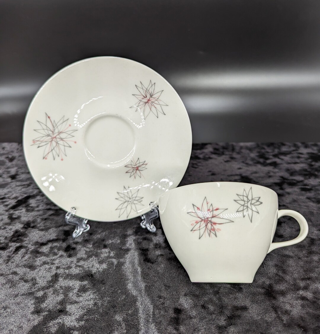 Vintage Atomic Burst Style Pink and Grey Flower Tea Cup and Saucer by ...