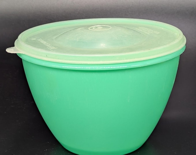 Vintage 3-piece Tupperware "crisp It" Lettuce Keeper With Domed Lid and ...