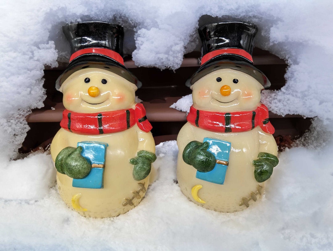 Vintage Pair of 6.75 Adorable Plastic Snowmen Figures - Etsy