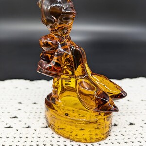 Vintage L. E. Smith Amber Glass Figurine of Little Girl With Geese 5.5 ...