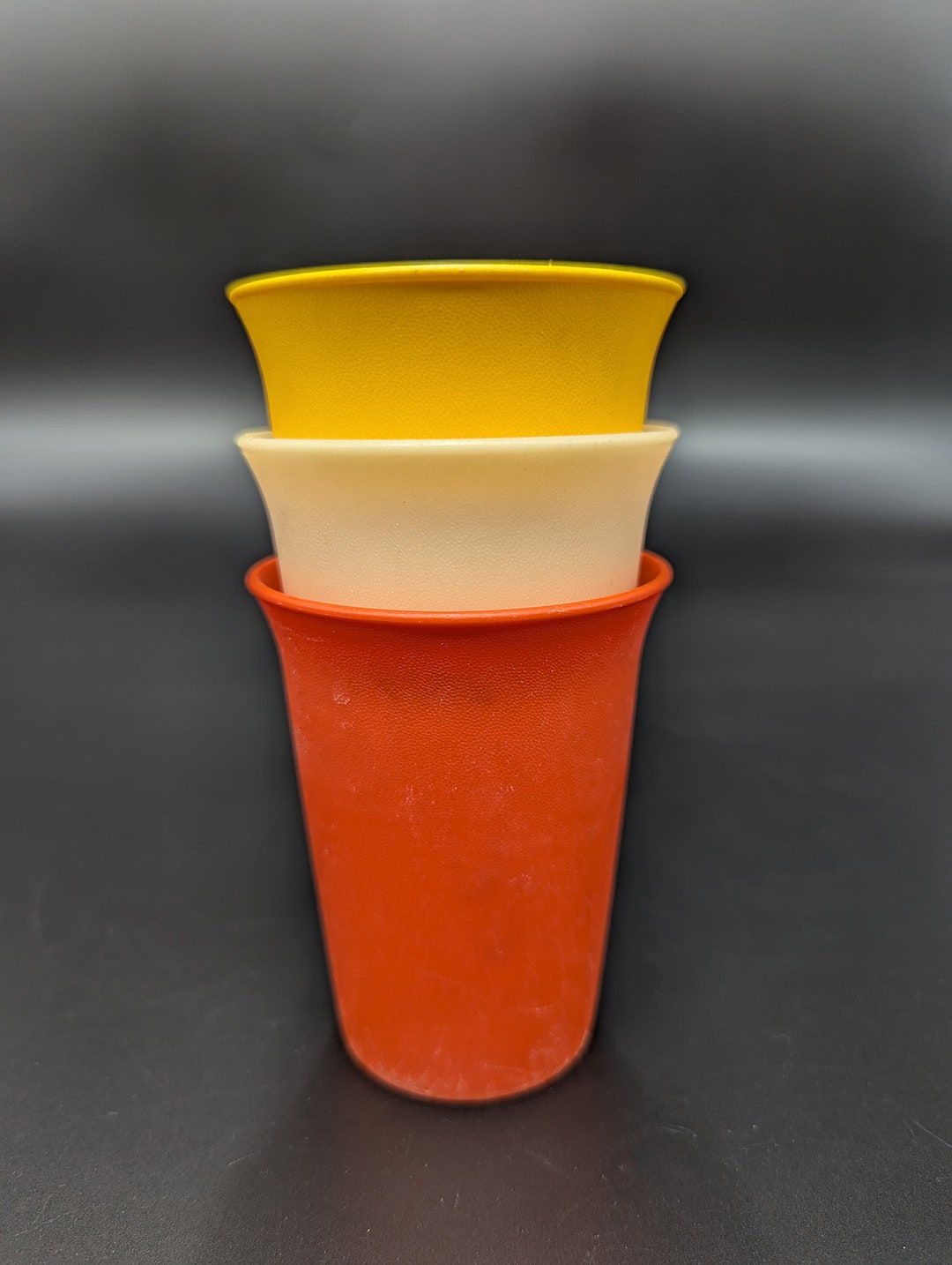 Vintage 1970s-80s Set of 3 Tupperware Classic Tumblers V3033 - Etsy