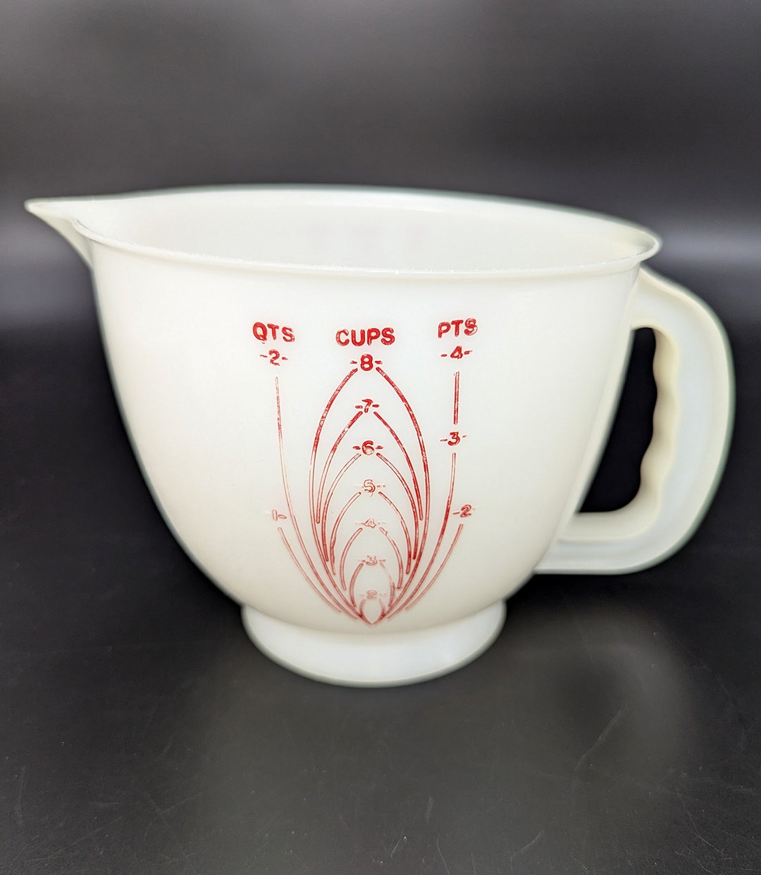 Vintage Tupperware 8 Cup Measuring/pouring Batter Bowl V3334 - Etsy