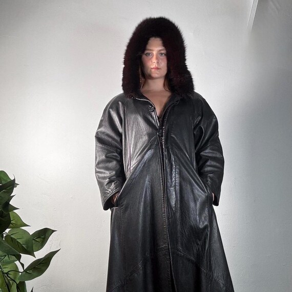 Black Full-Length Leather Coat - Gem