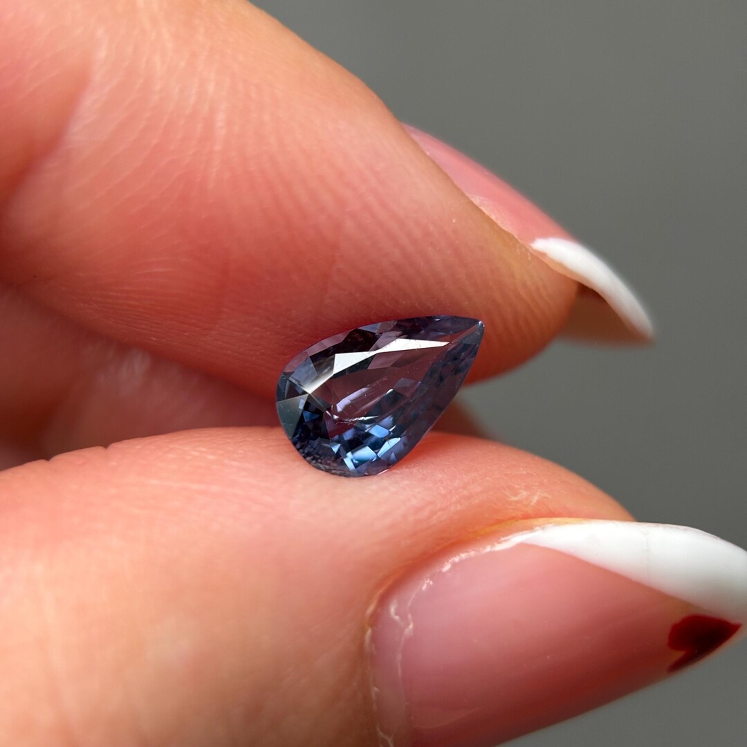 0.80ct Dark Blue Spinel Vietnam, Pear Shape, Spinel Luc Yen, No ...