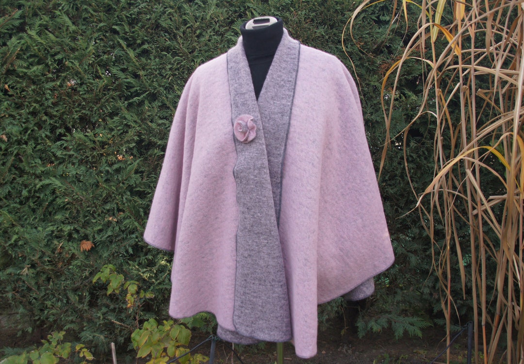 Women's Reversible Wool Cape / Poncho / Cloak in Old Pink, Terracotta ...