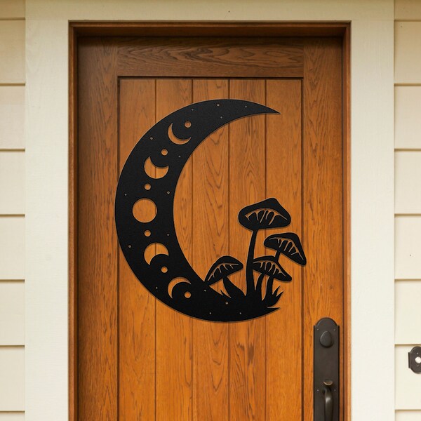 Black Moon Wreath - Etsy