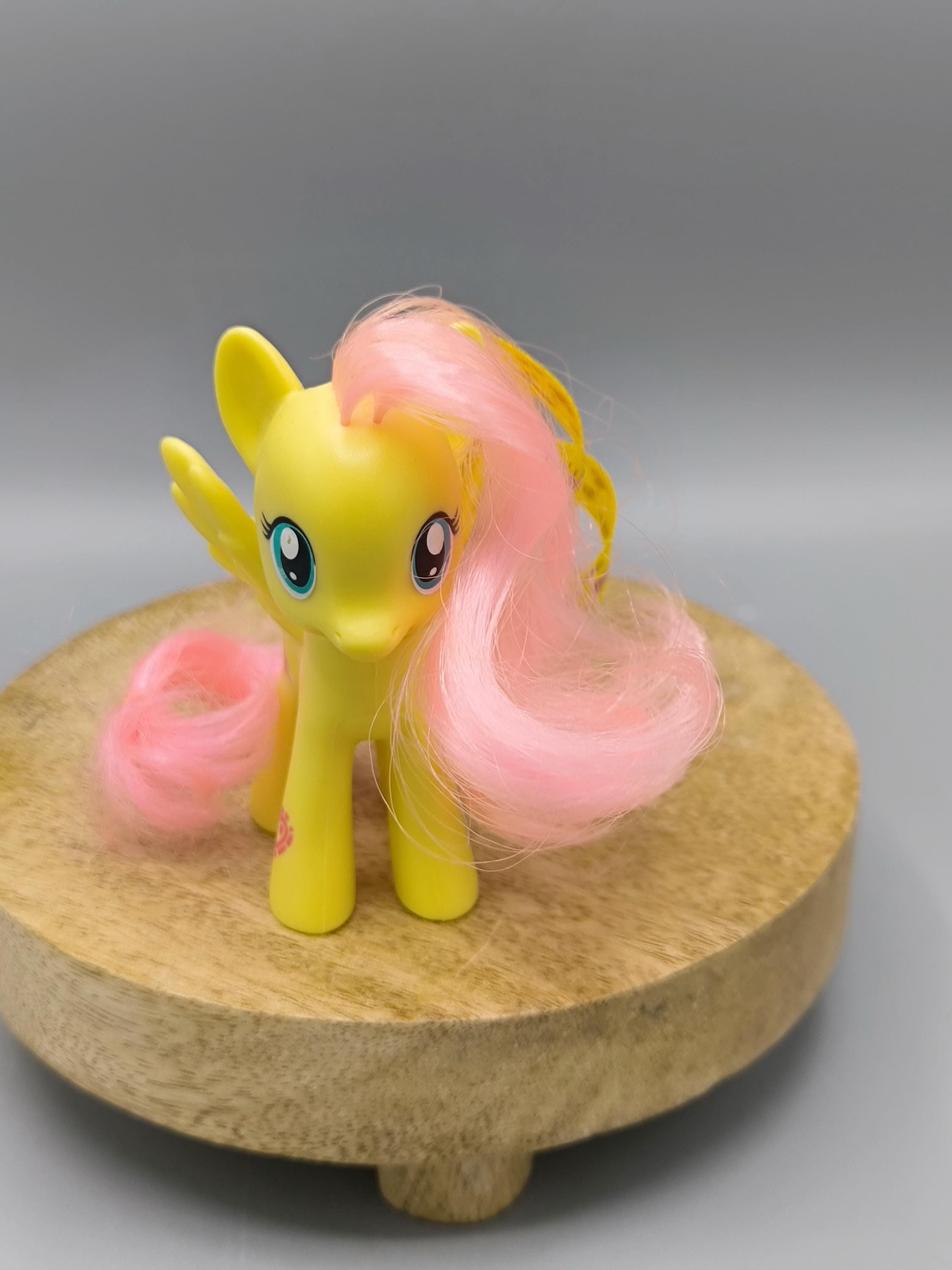 Vintage MLP G4 Fluttershy, Ribbon Hair Fluttershy, My Little Pony ...