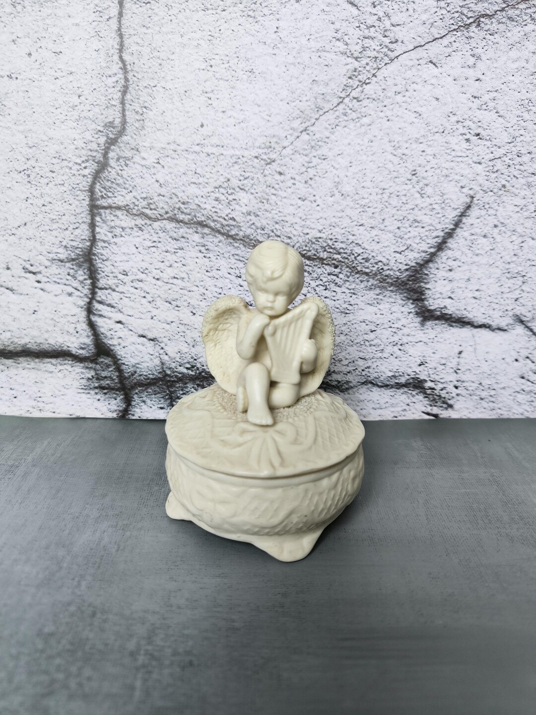 Vintage Ceramic Box With Angel, White Box With Lid, Sitting Angel With ...