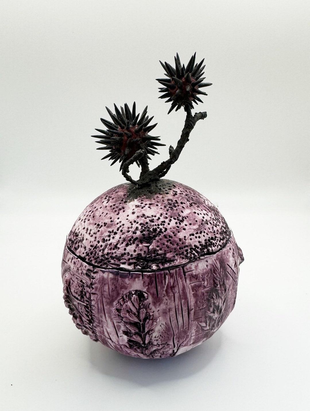 Decorative Design Box With Thorn Flowers, plant World I magenta/small ...