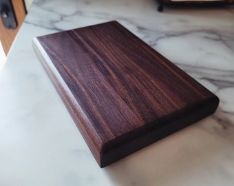 Small Walnut Cutting Board Ideal for Cooking and Serving - Etsy
