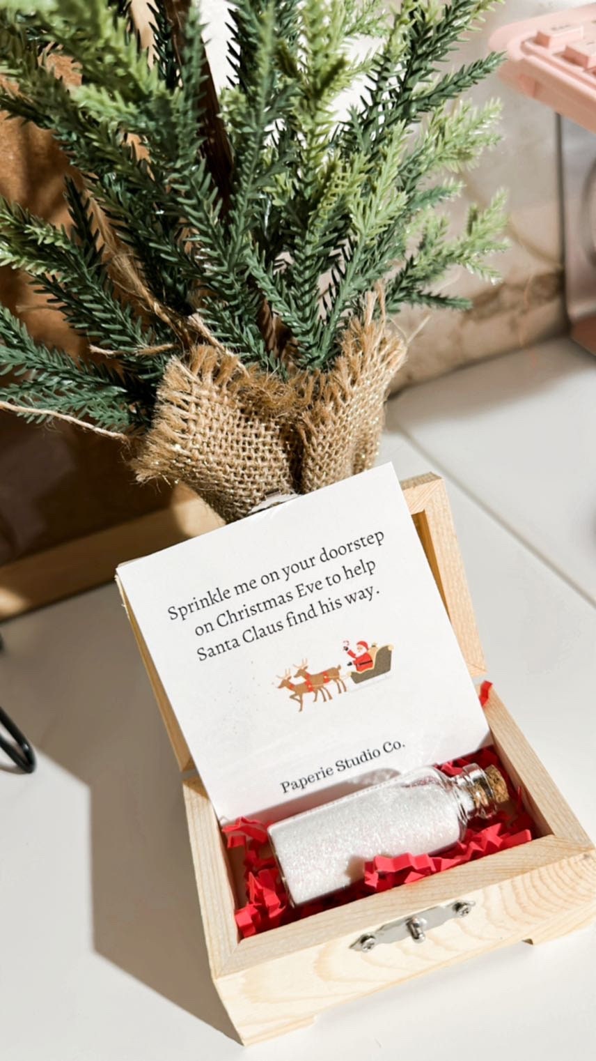 Santa’s Magic Dust | Sparkle | Guide Santa | Glass Jar | Santa’s Sleigh ...