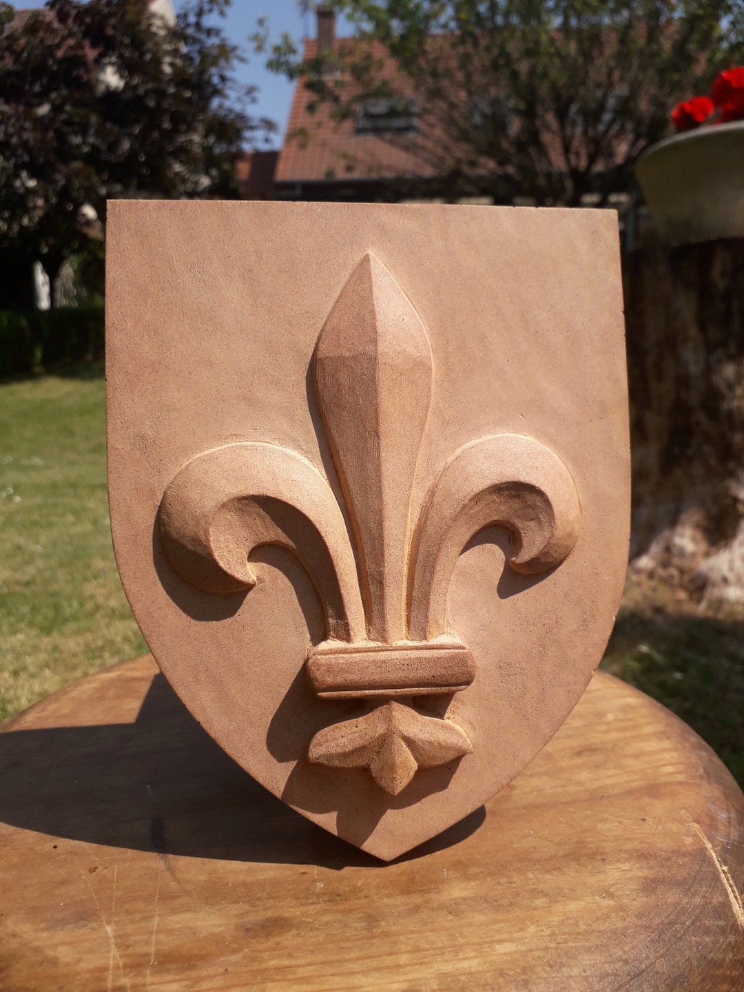 Lily Flower, French Royalty, Stone Sculpture - Etsy