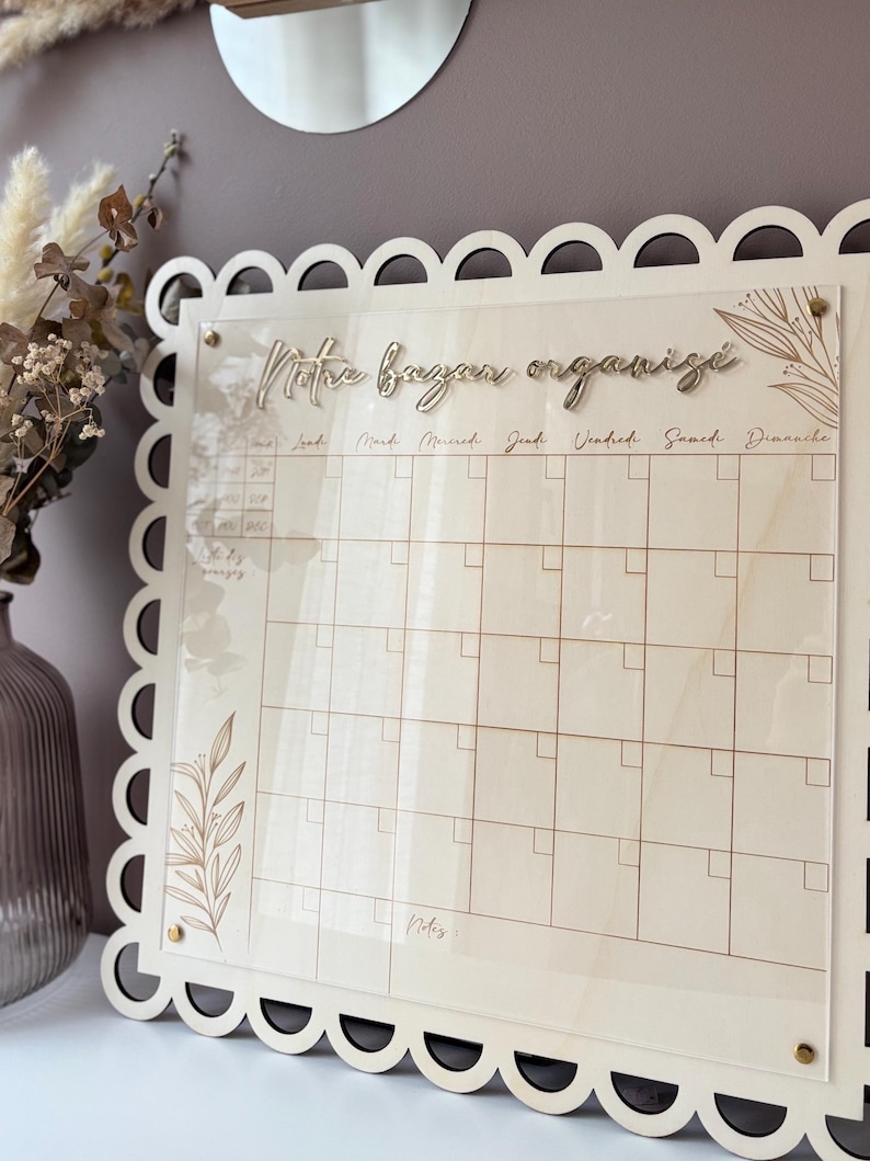 Erasable Perpetual Wooden Calendar – Customizable, Delicate Leaf ...