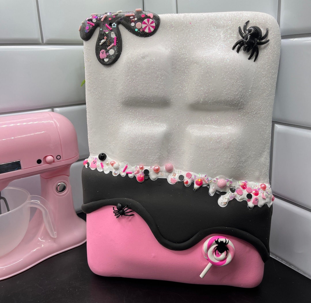 Faux Pink Glam Halloween Candy Bar With Embellishments - Etsy