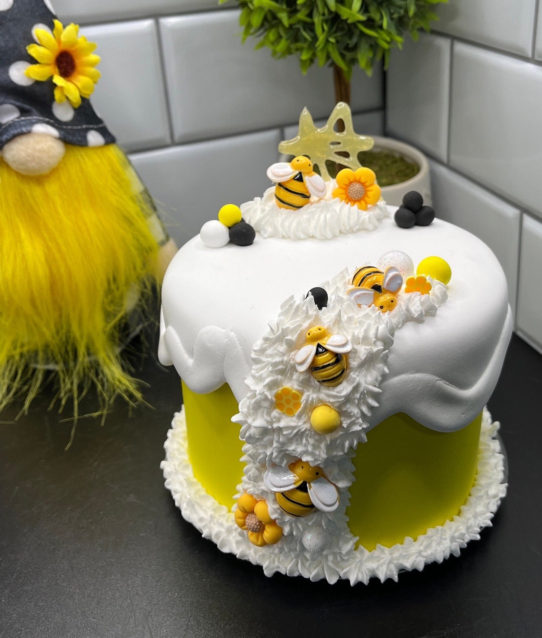 Bee Fake Cake - Etsy