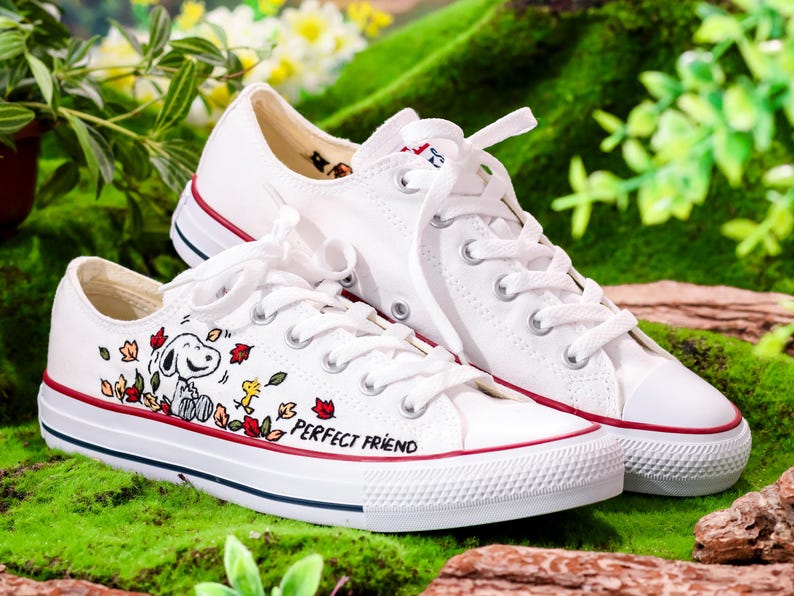 Handpainted Embroidered Converse Low Top, Converse Embroidery Cute ...