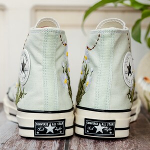 Embroidered Converse, Custom Converse High Top Embroidered Daisy ...