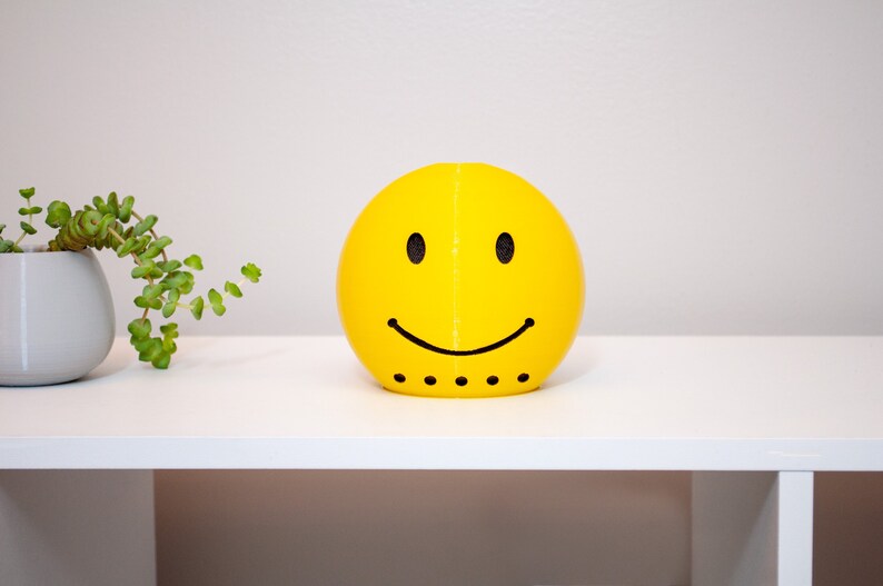 Emoji Face Smart Device Stand, 4th/5th Gen, Retro Decor - Etsy