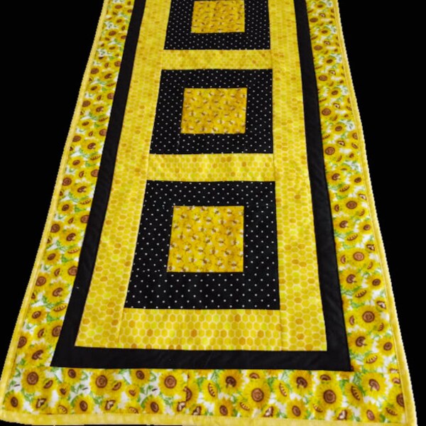 Bee Table Runner - Etsy