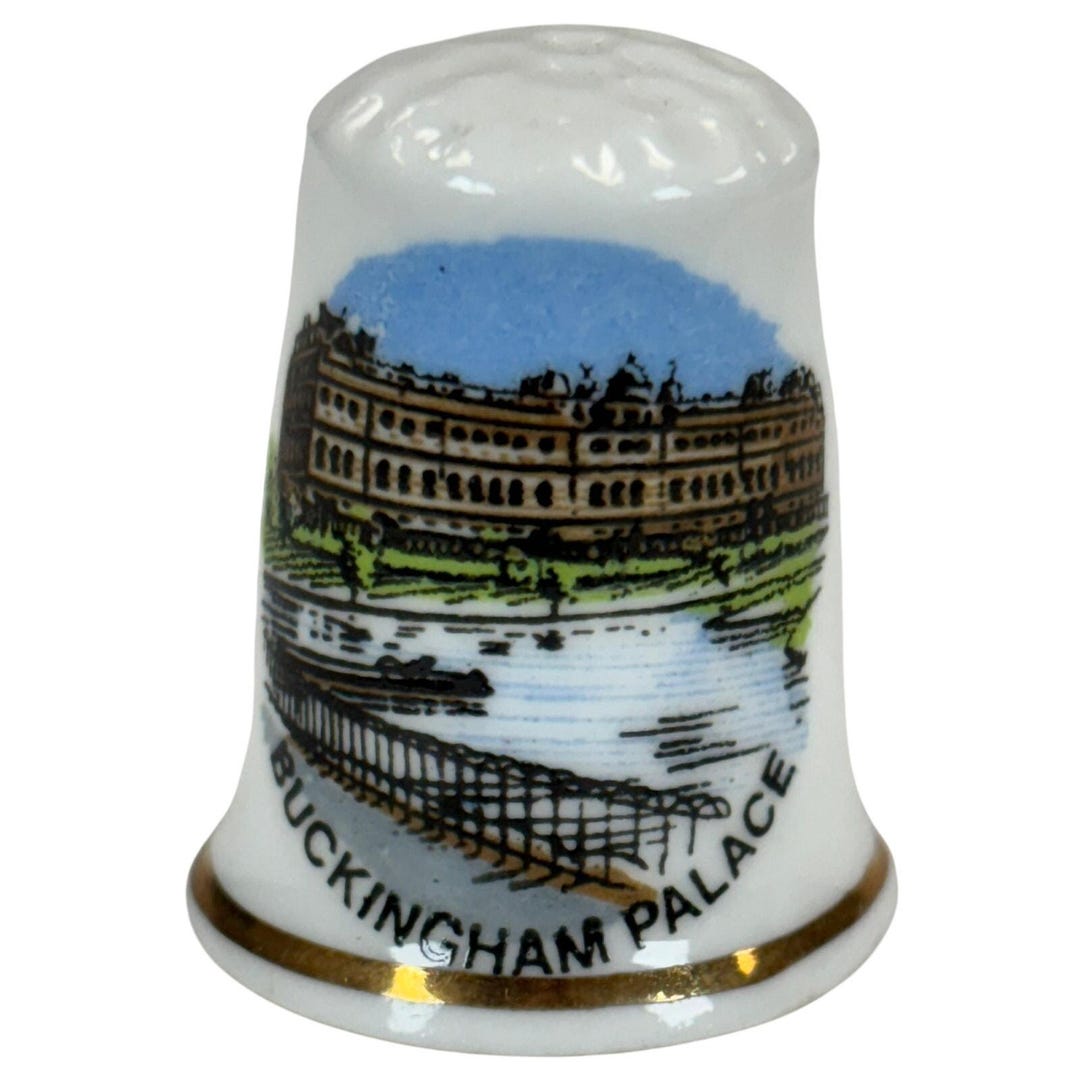 Buckingham Palace England Fine Bone China Thimble Vintage Collectible ...