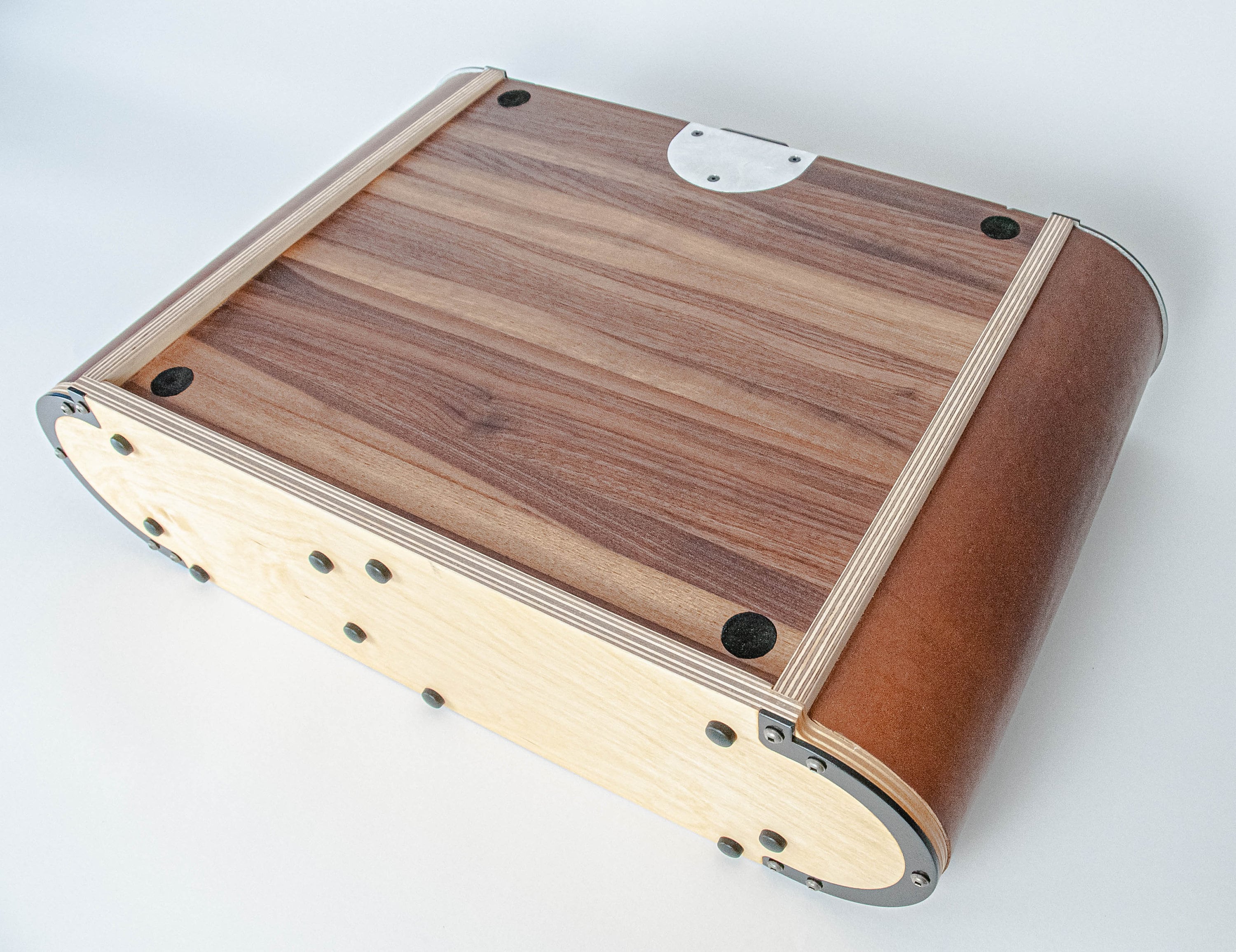 Workbench-tabletop: Hand Crafted Compact and Transportable. Creative ...