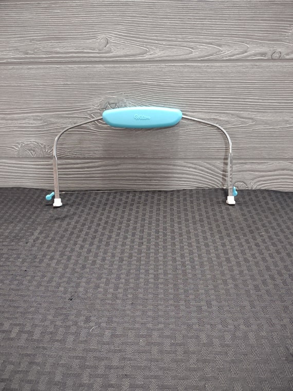 Wilton Cake Leveler