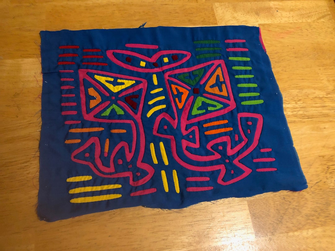 Vibrant Mola With Plants Flowers Made by Artist of the Guna (cuna ...