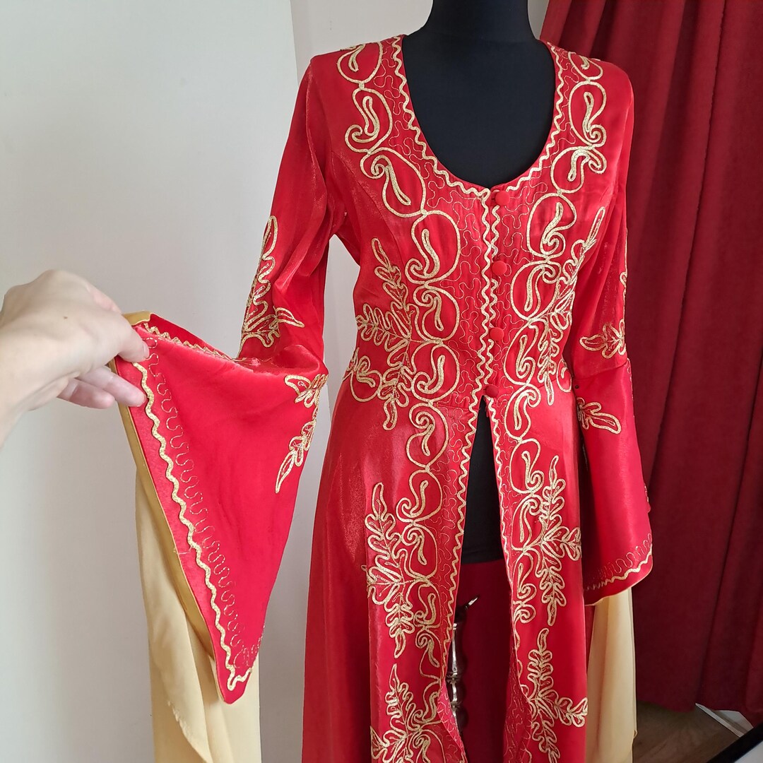 Traditional Vintage Red Turkish Wedding Dress Red Bindalli Turkish ...