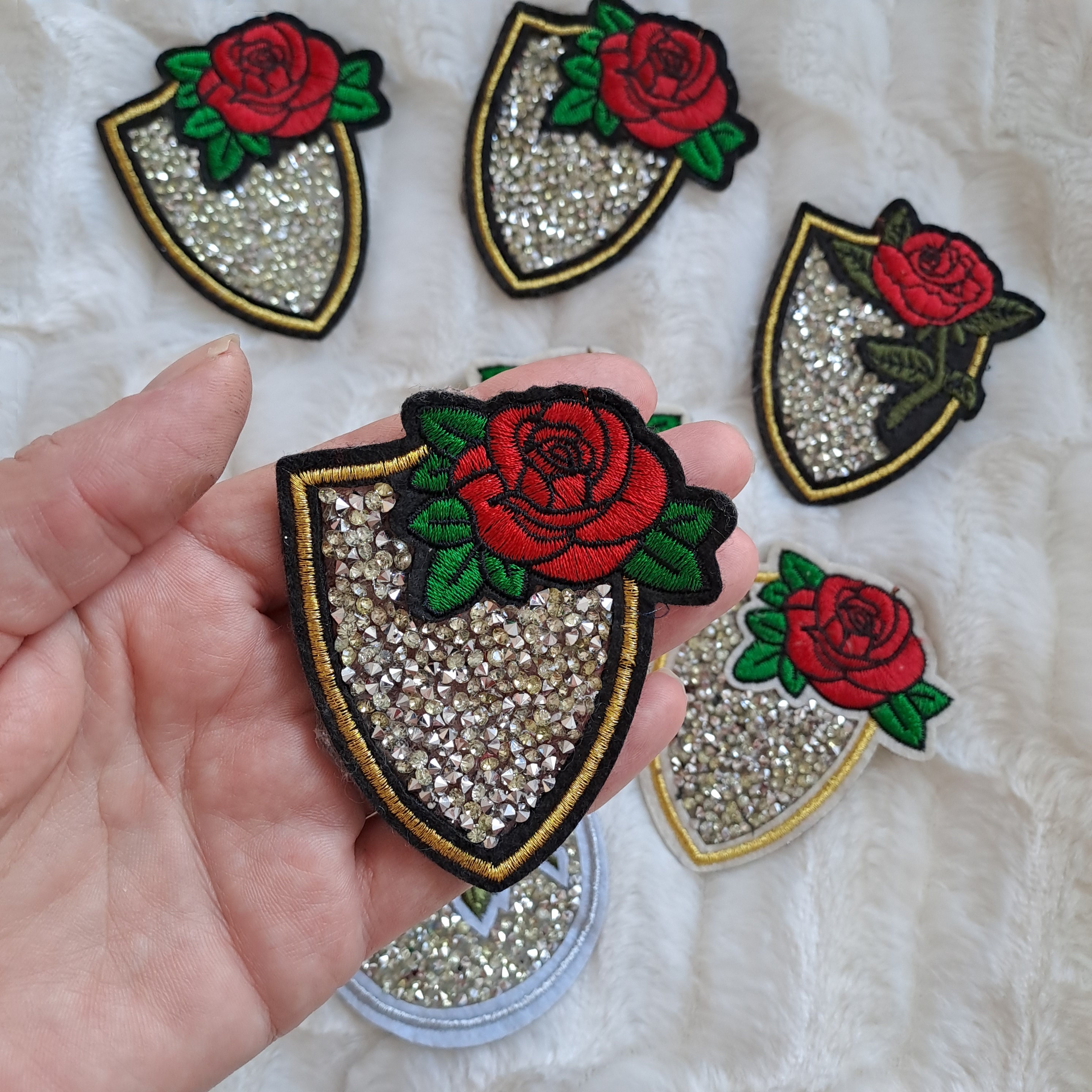 Roses Patches Set 7 of Patches With Embroidery Roses 7 Patches Set of ...