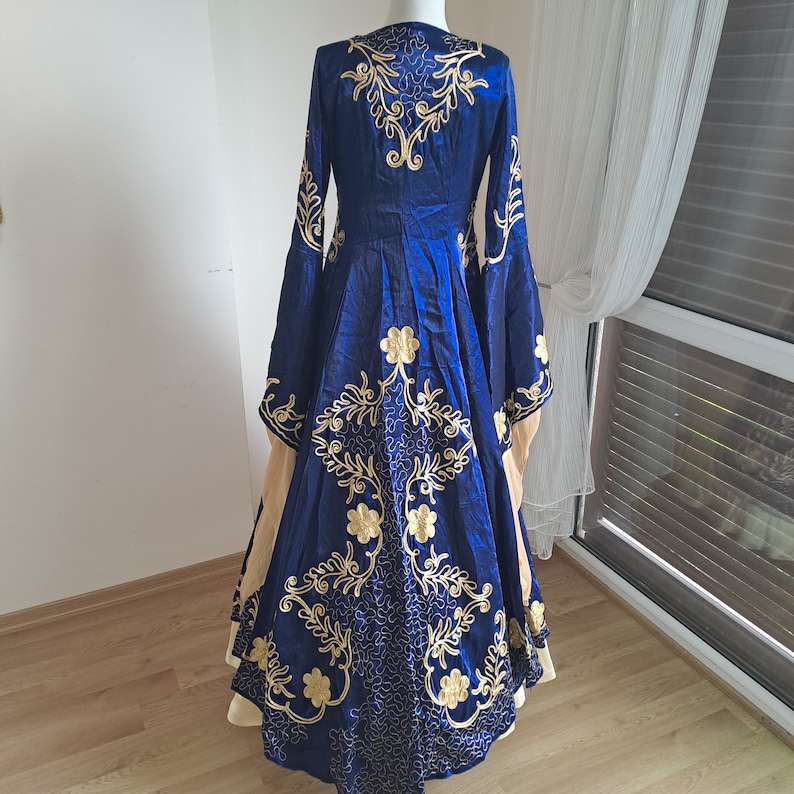 Traditional Vintage Blue Turkish Wedding Dress Blue Bindalli Turkish ...