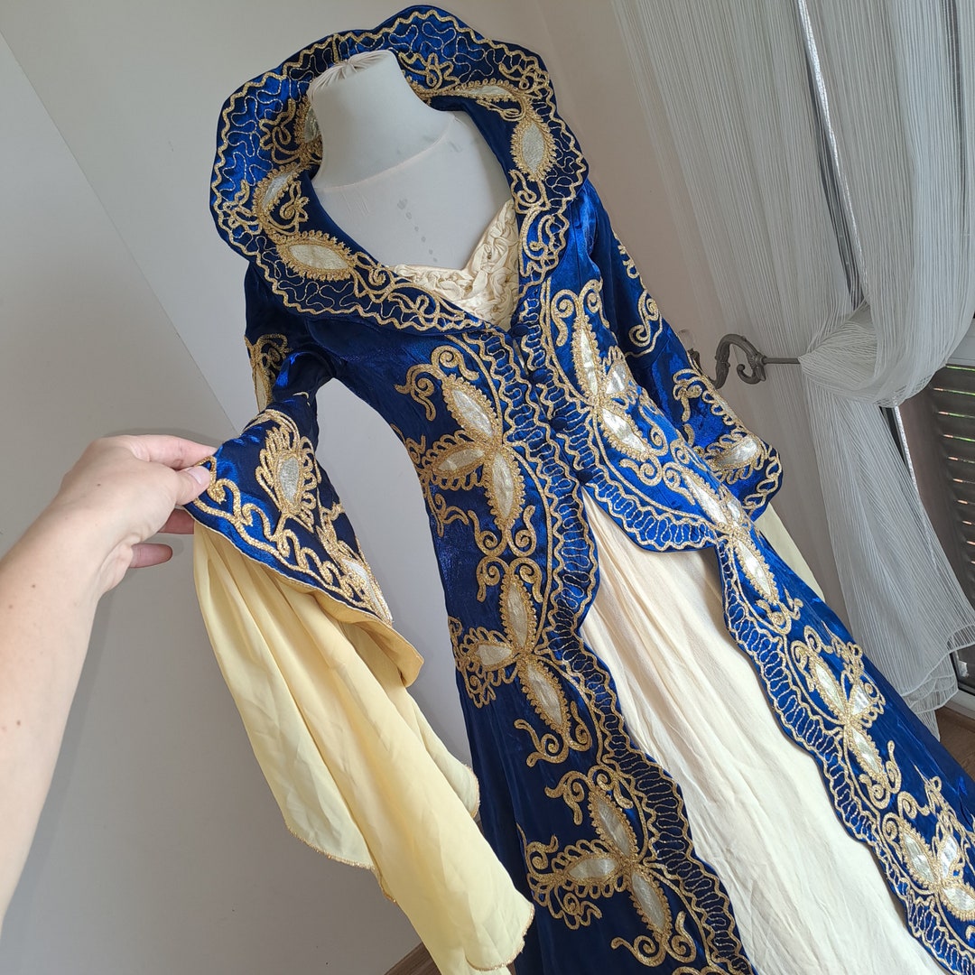 Traditional Vintage Blue Turkish Wedding Dress Blue Bindalli Turkish ...