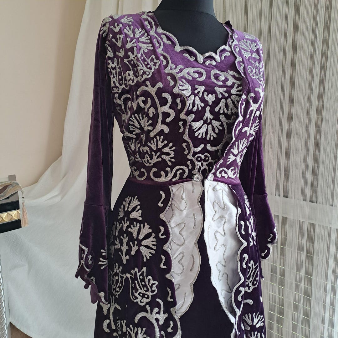 Traditional Vintage Velvet Violet Turkish Wedding Dress Redbindalli ...