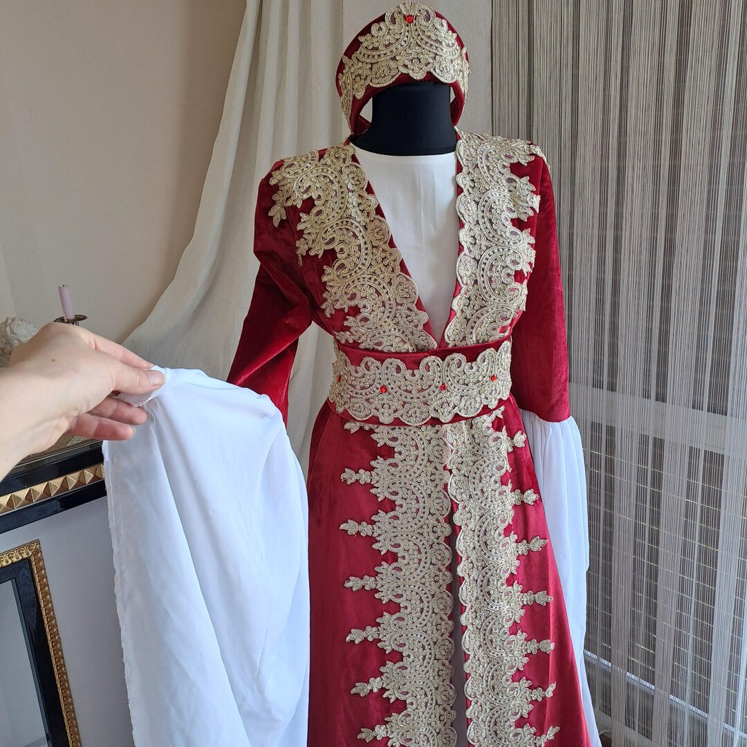 Traditional Vintage Velvet Red Turkish Wedding Dress Redbindalli ...