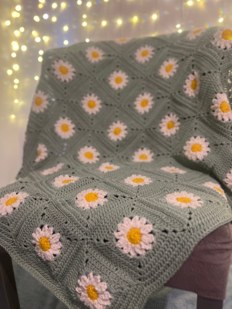 Baby Shower Gift, Mint Crochet Stroller, Daisy Granny Toddler, Unique ...