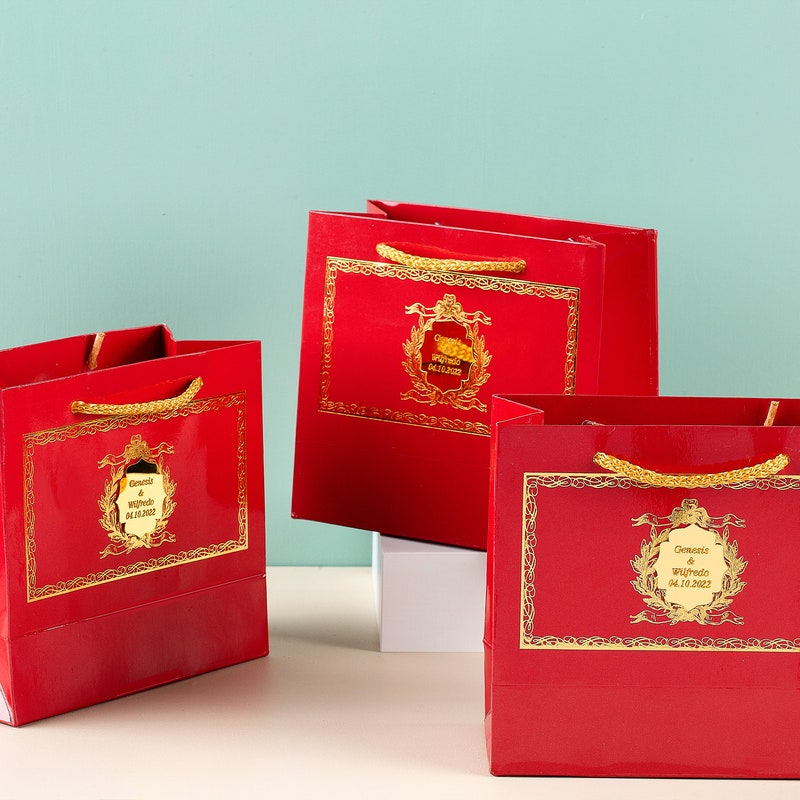 Red Gift Bags - 60+ Gift Ideas for 2025