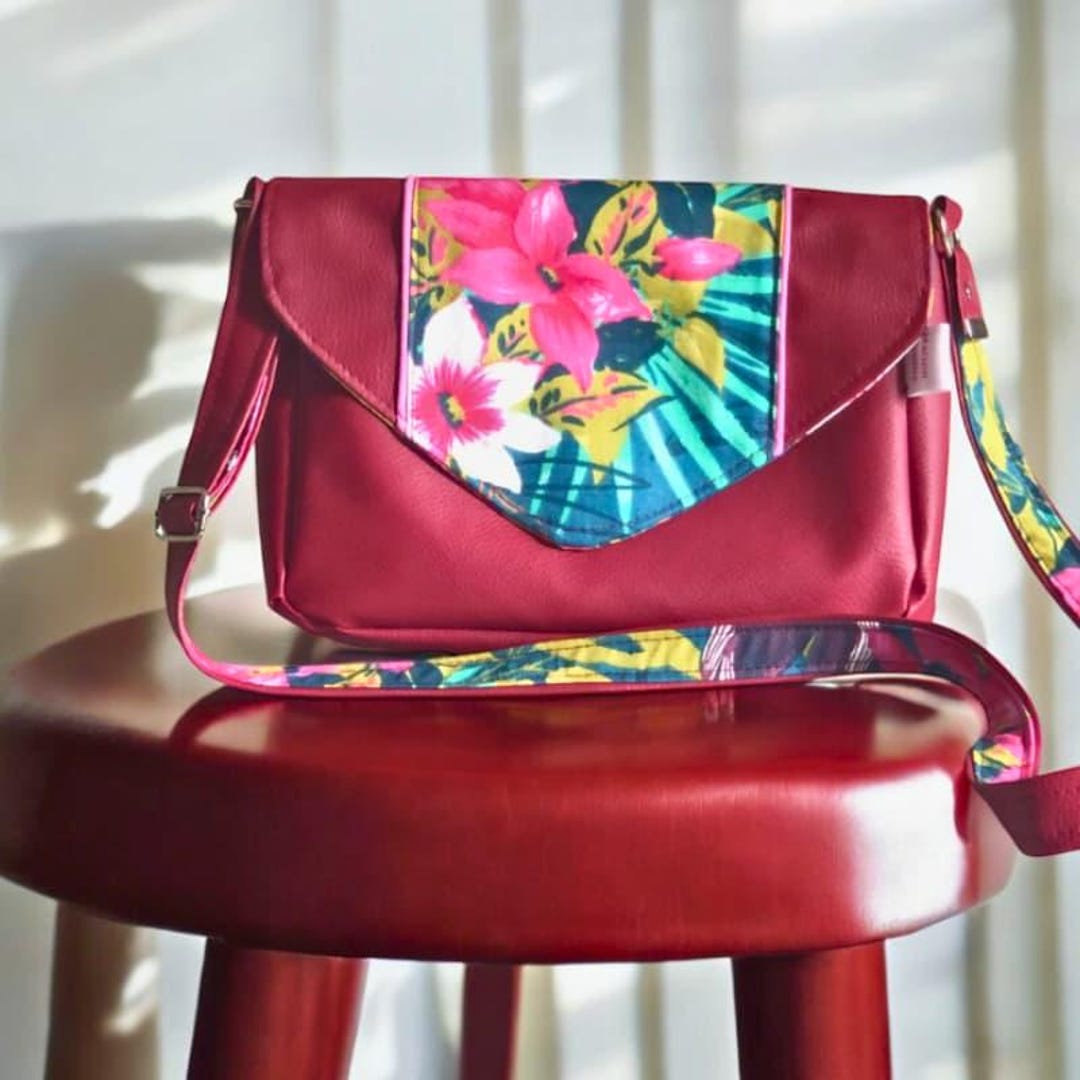 Pink-red Hibiscus Handbag With Adjustable Strap - Etsy