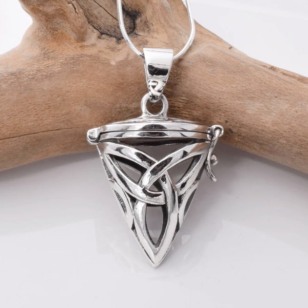 Celtic Knot Locket - Etsy