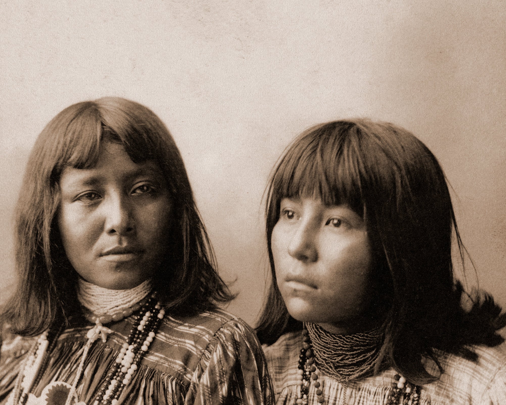 Apache Indian Girls Portrait, American Indian Women, Native American ...