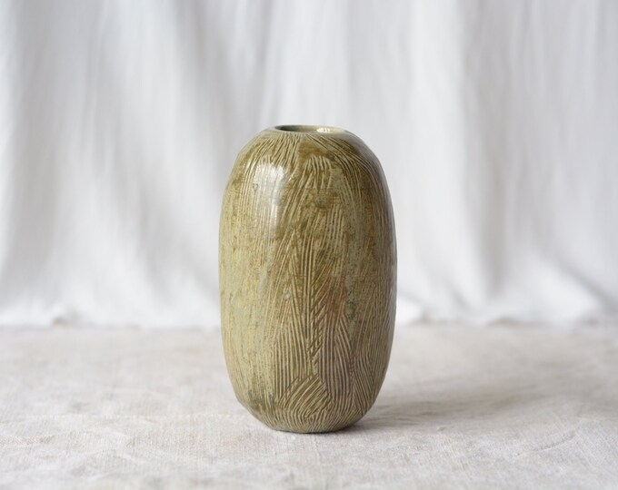 Sgraffito Vase in Japanese Style - Etsy