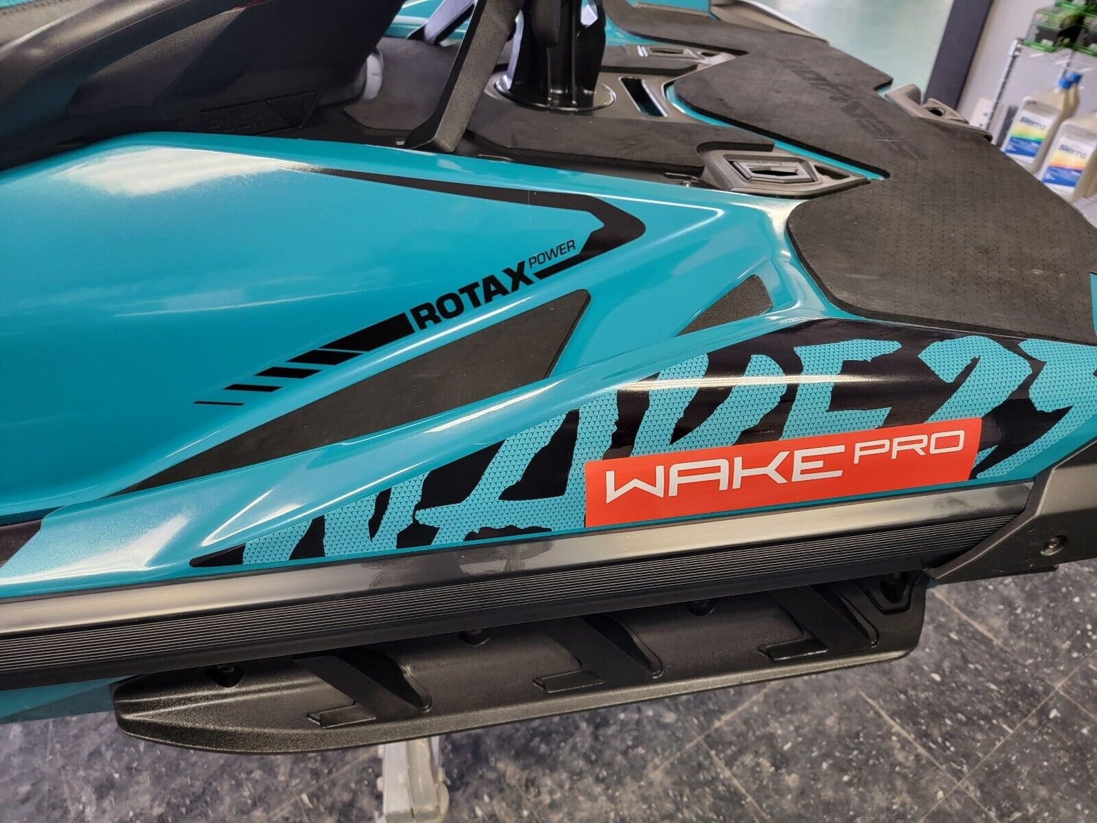 SEADOO WAKE 230 PRO 2018 Graphics / Decal / Sticker Kit Teal Rear Sides ...