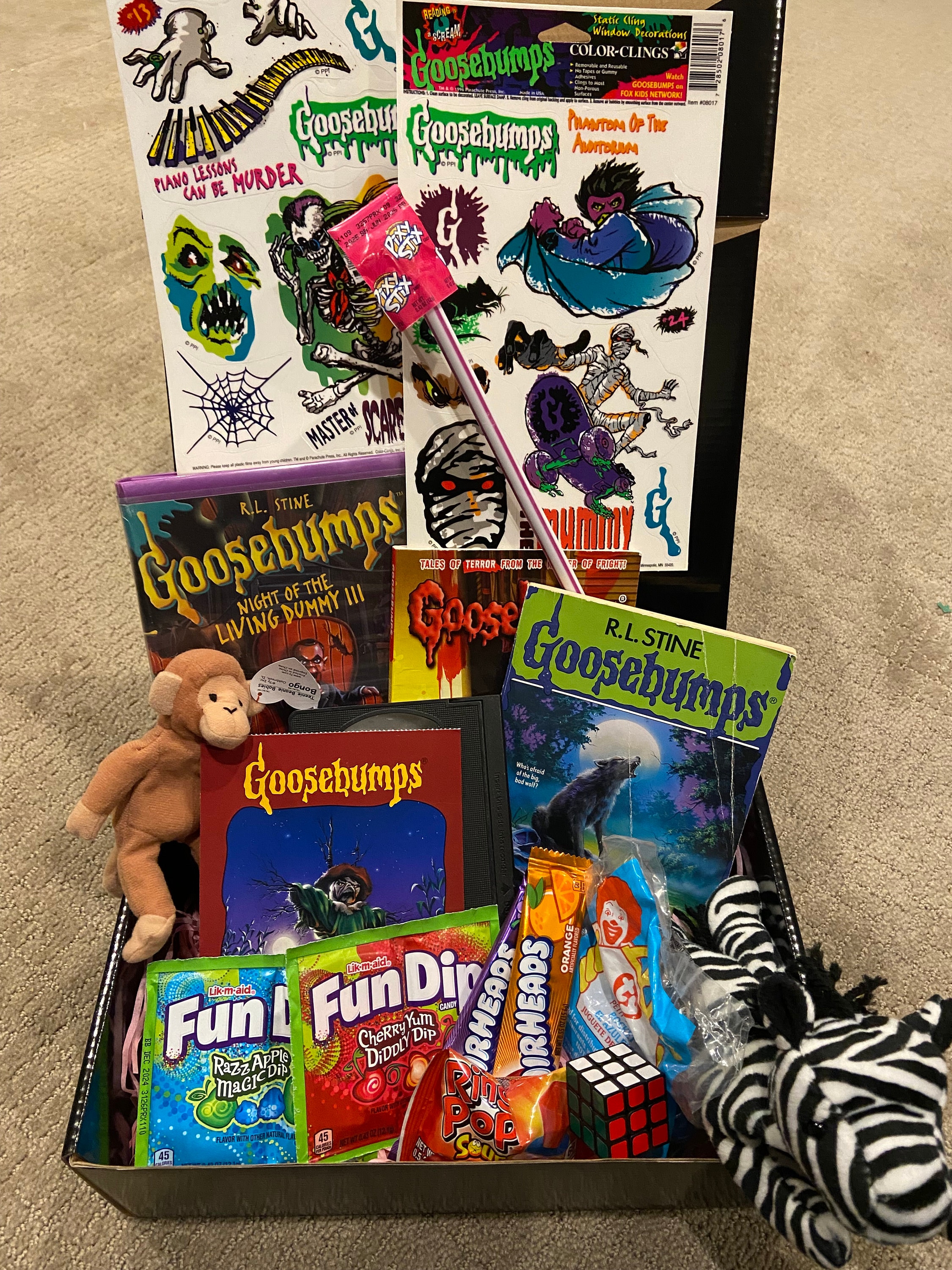 Extra Large Spooky 90’s Mystery Box - Etsy